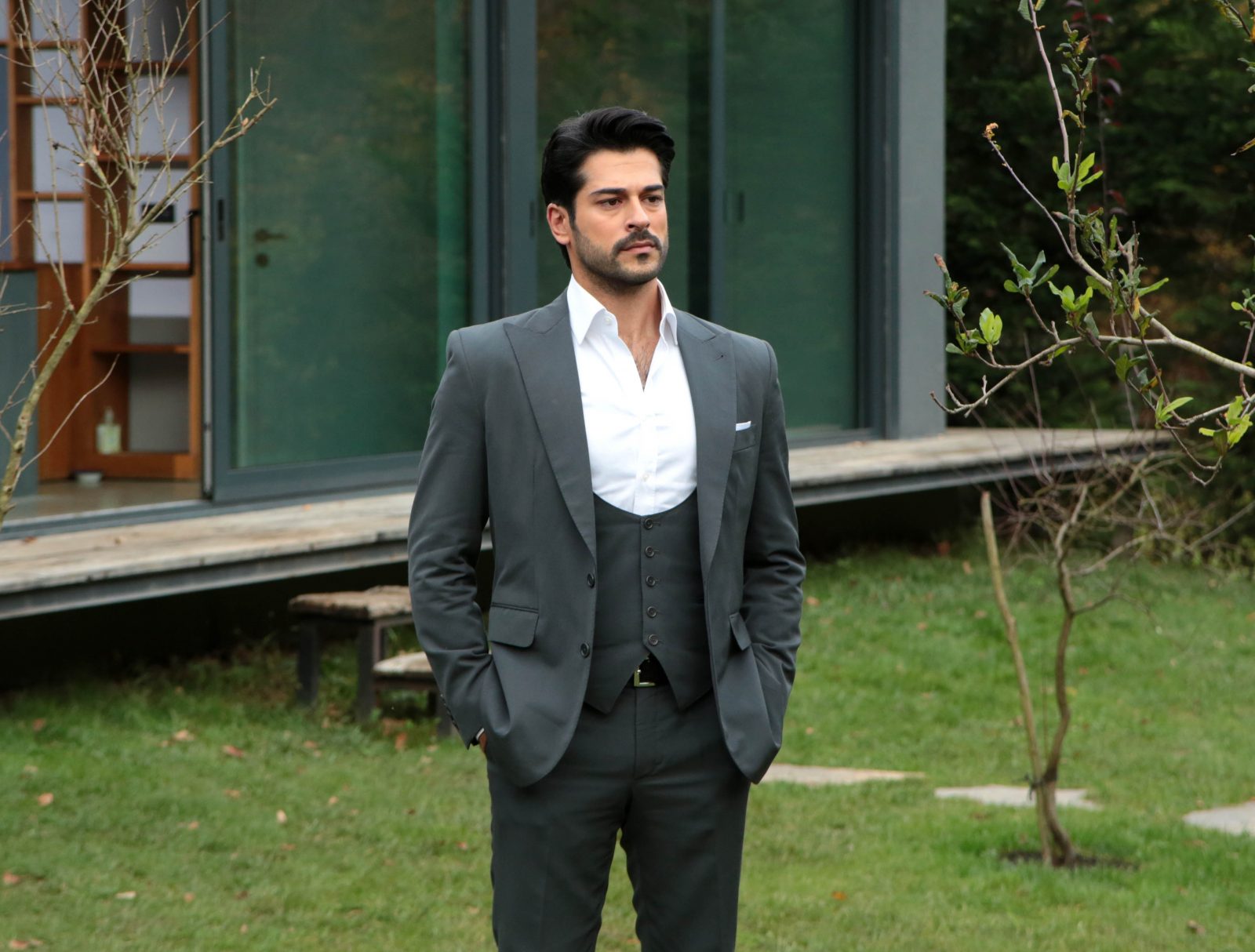 Ce pasiuni secrete are Burak Özçivit, protagonistul noului serial ...