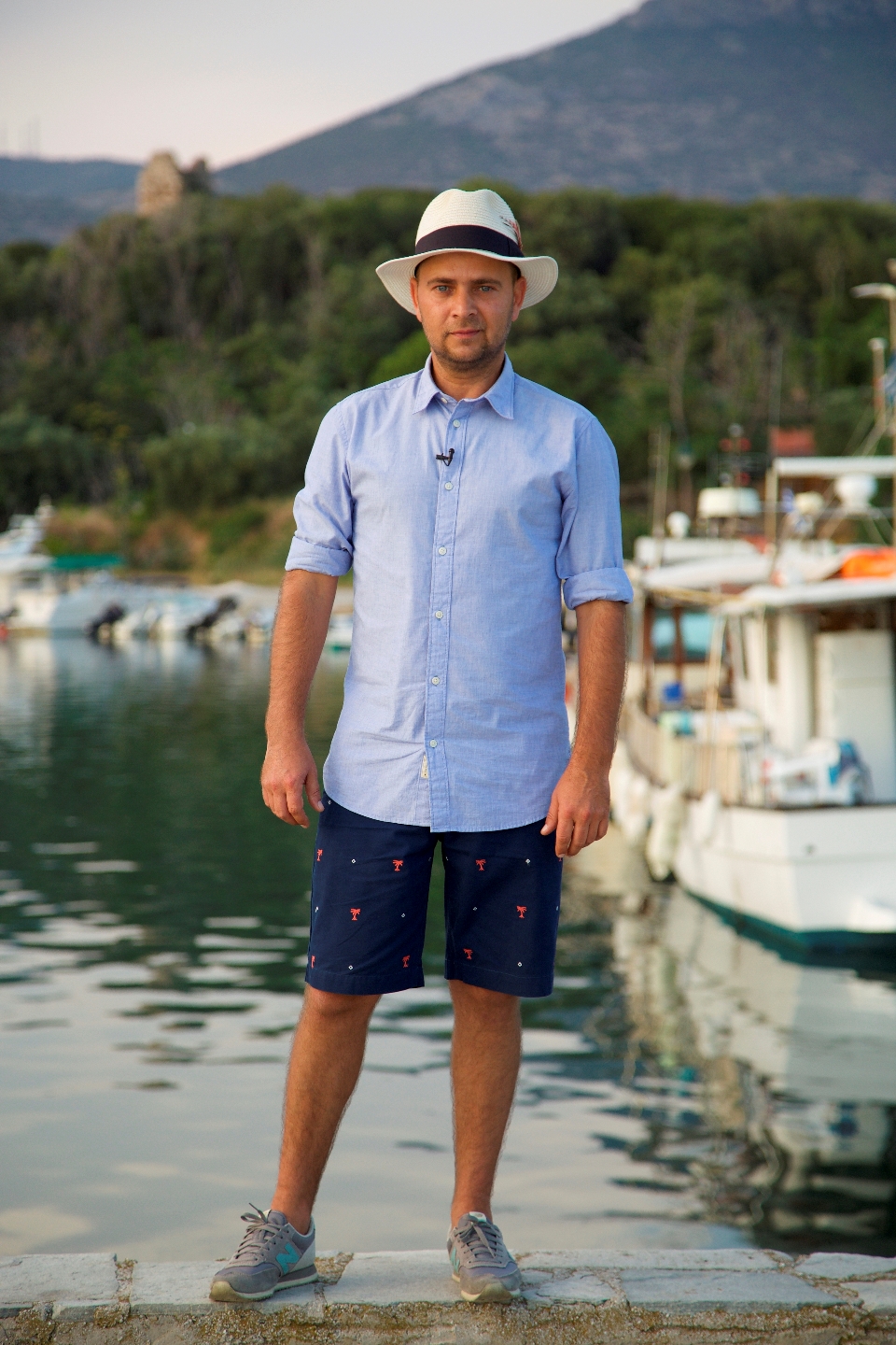 Cosmin Seleși are noi obiceiuri culinare de când filmează în Grecia ...