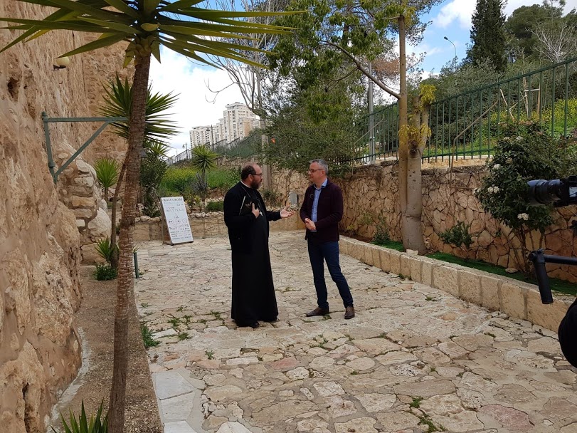 În Săptămâna Patimilor, TVR 1 va difuza cele mai importante evenimente ...