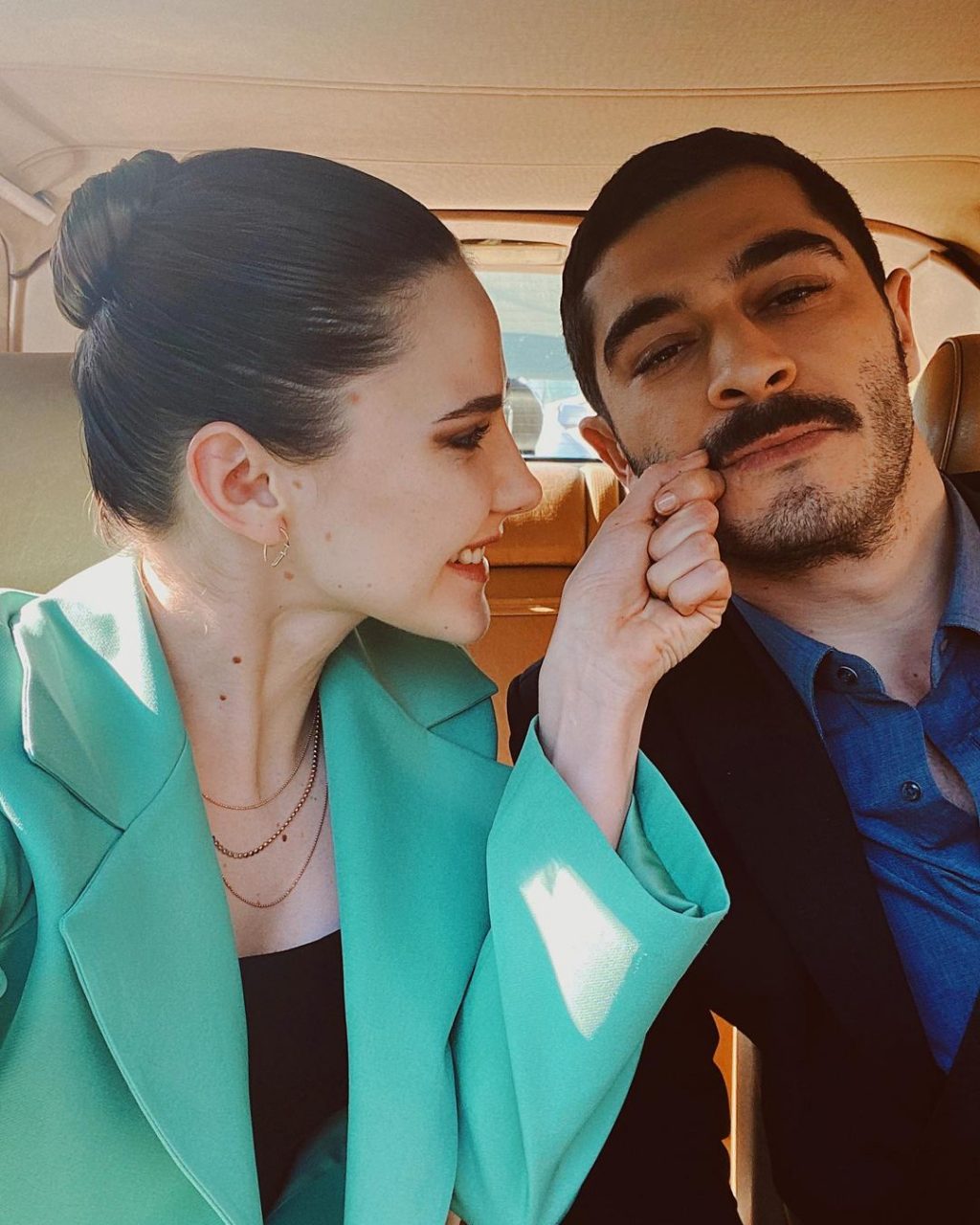 Cine este Alina Boz, actrița din două seriale turcești, „Păzește-mă de ... Cine este Alina Boz, actrița din două seriale turcești, „Păzește-mă de ...