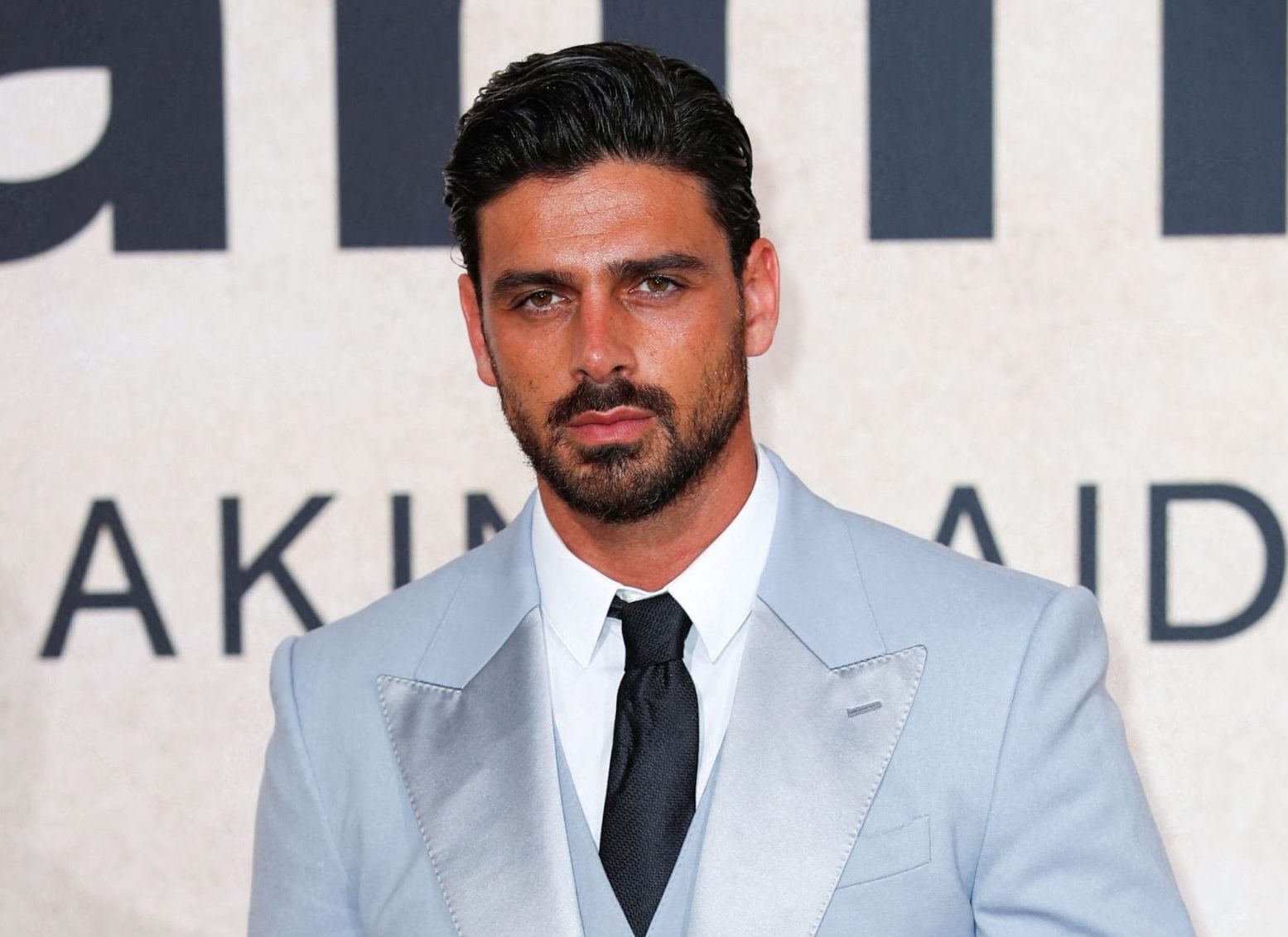 Michele Morrone, actorul din controversata serie de filme „365 de zile ...