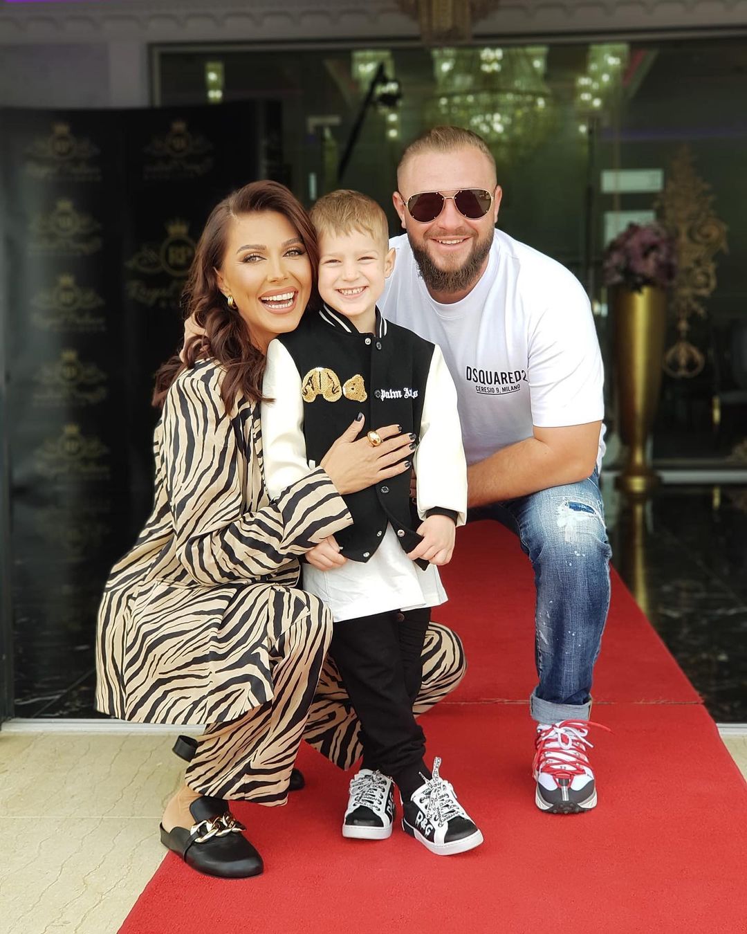 Ilinca Vandici a confirmat că ea și soțul ei, Andrei Neacșu, s-au ... Ilinca Vandici a confirmat că ea și soțul ei, Andrei Neacșu, s-au ...