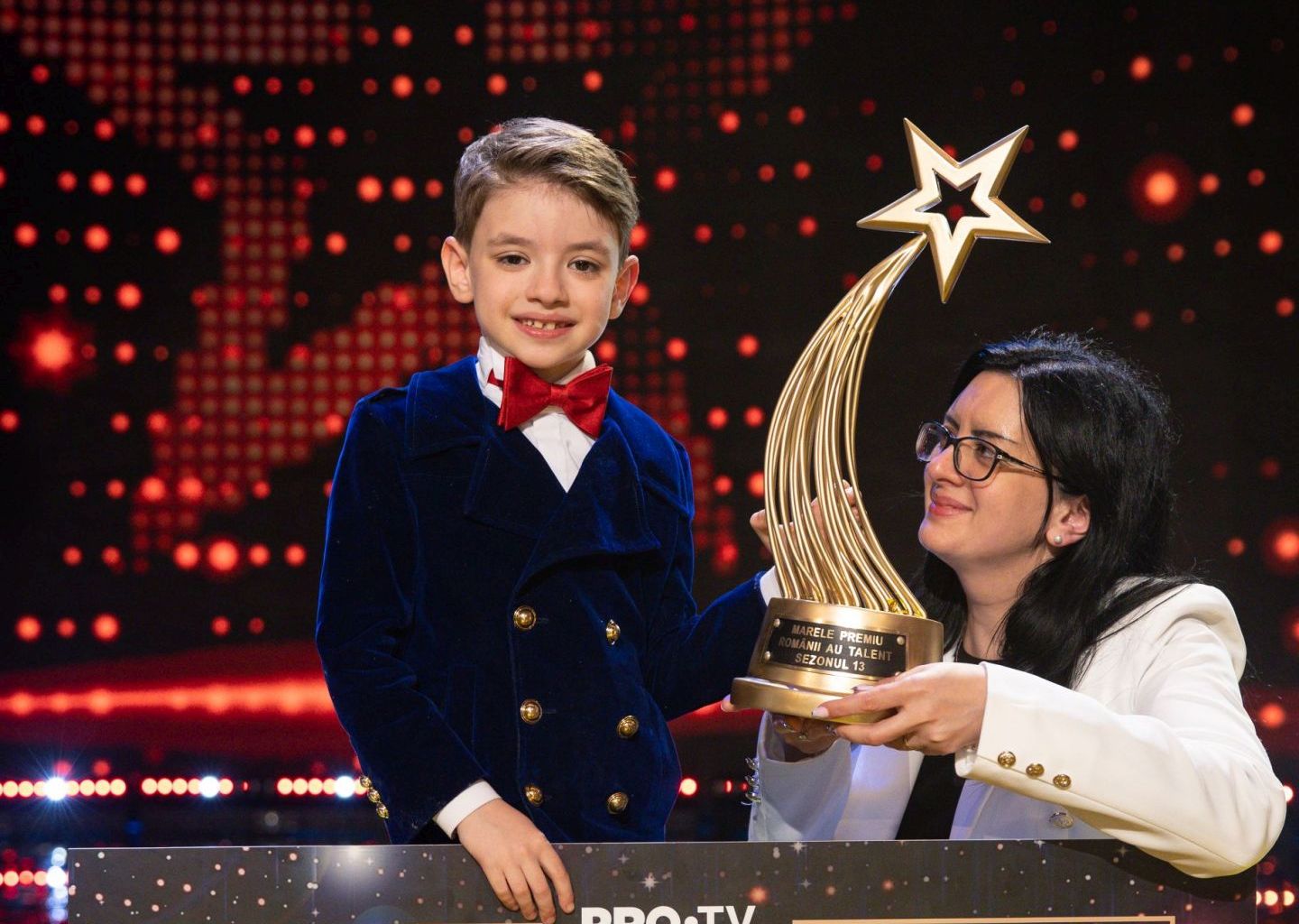 Părinții lui Rareș Prisacariu, după finala Românii au talent. Ce ...