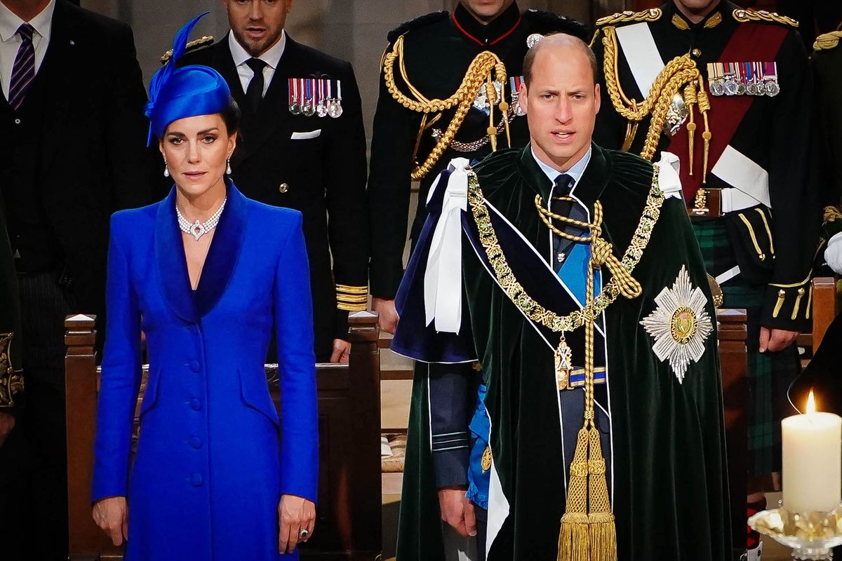 Kate Middleton, elegantă în albastru regal la a doua încoronare a ...