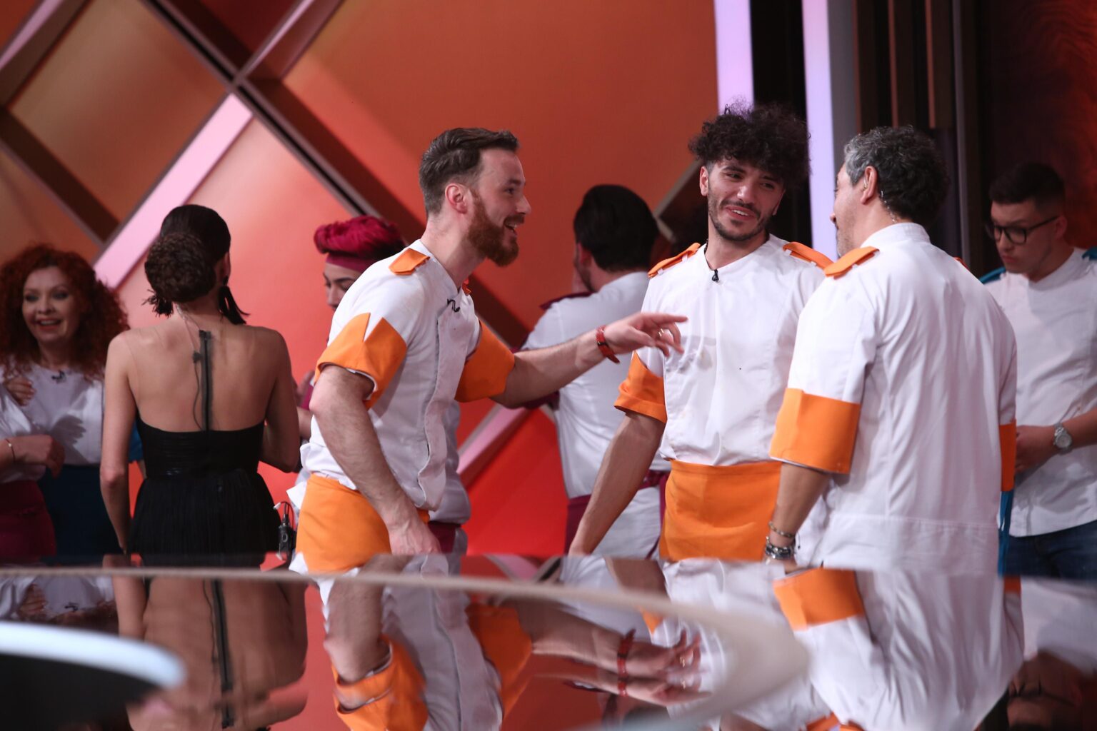 Cine sunt finaliștii Chefi la cuțite 2023, sezonul 12. Concurenții care ...