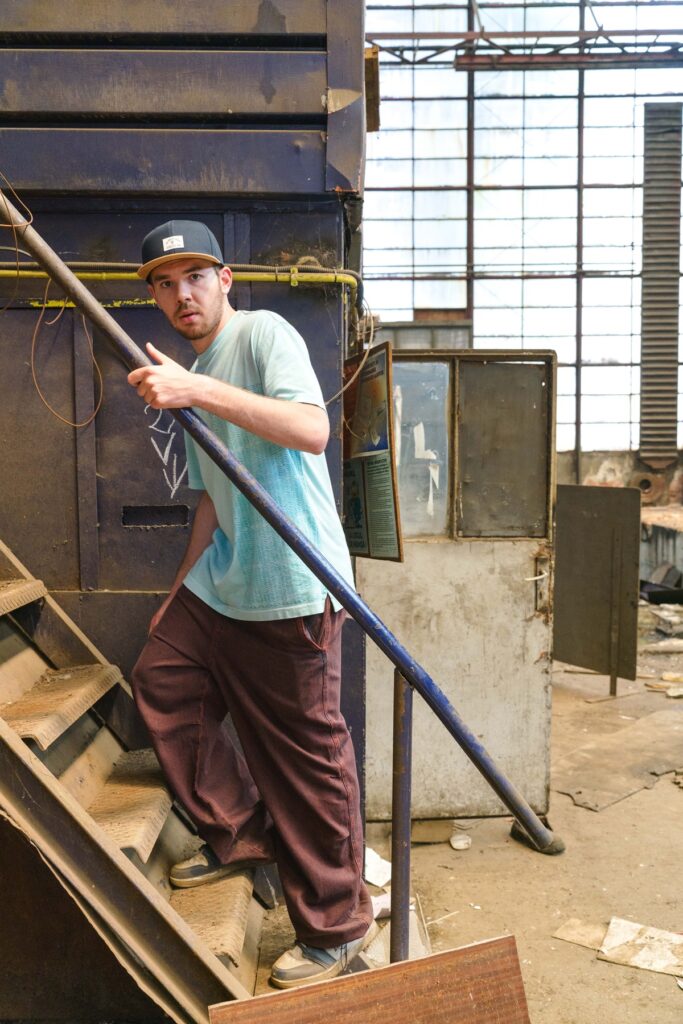 Cine sunt actorii din „Tătuțu’”. După Voyo, serialul intră în grila Pro ...