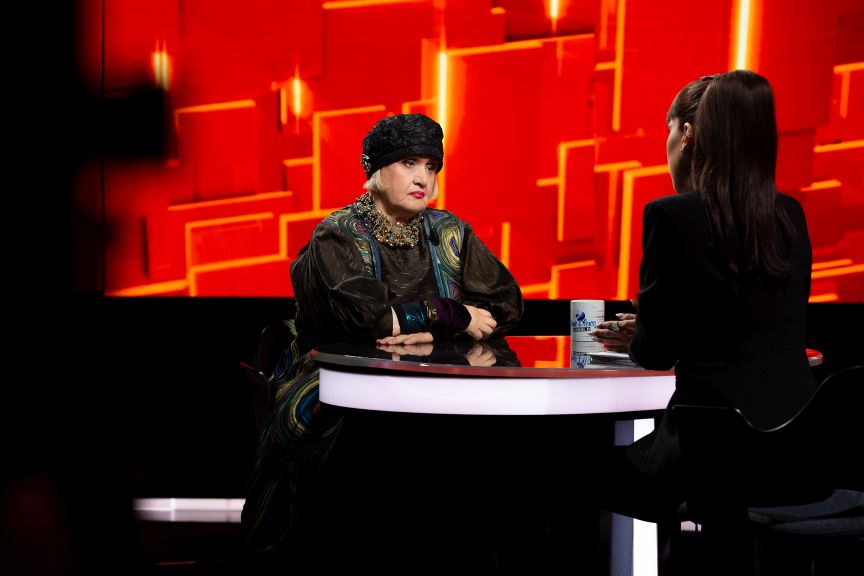 Rodica Mandache, la 40 de întrebări cu Denise Rifai. - TVmania.ro