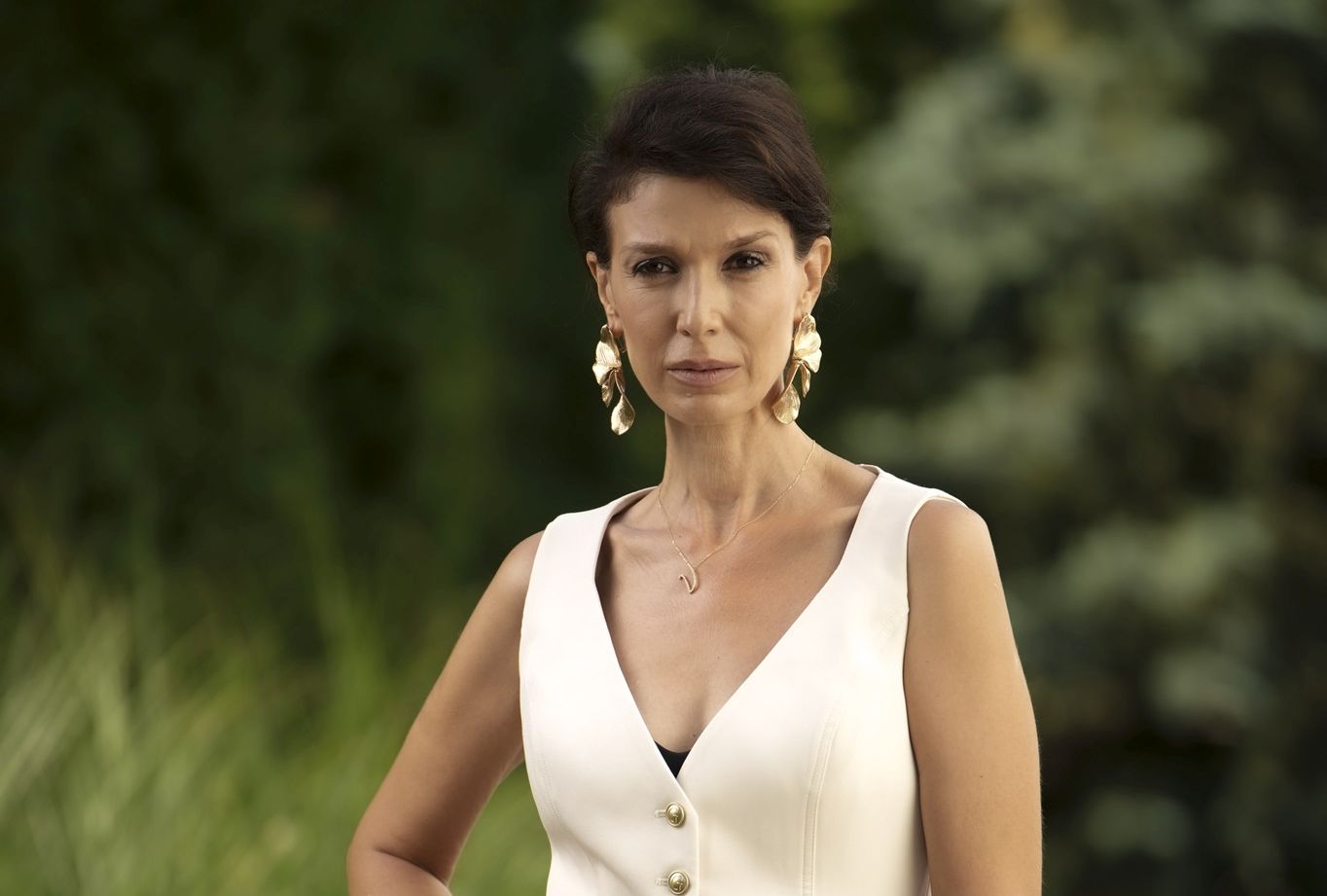 Alina Chivulescu, actrița din „Ana, mi-ai fost scrisă în ADN”, despre ...